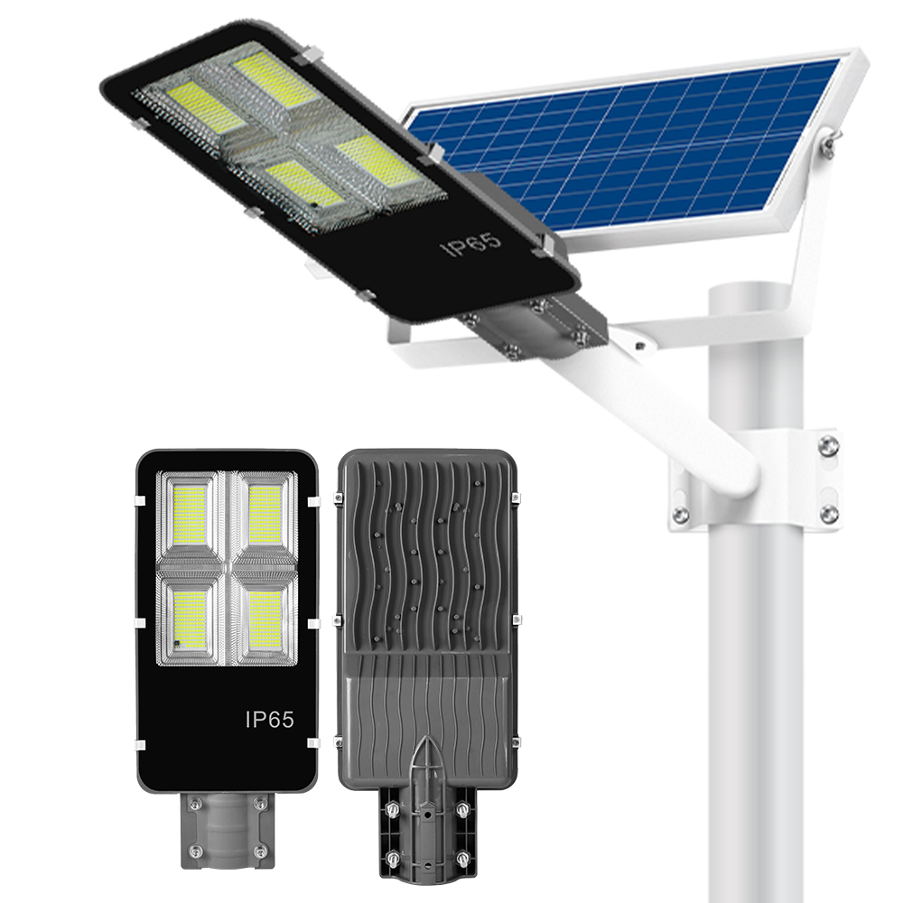 Split solar street light for utmost sunlight absorption
